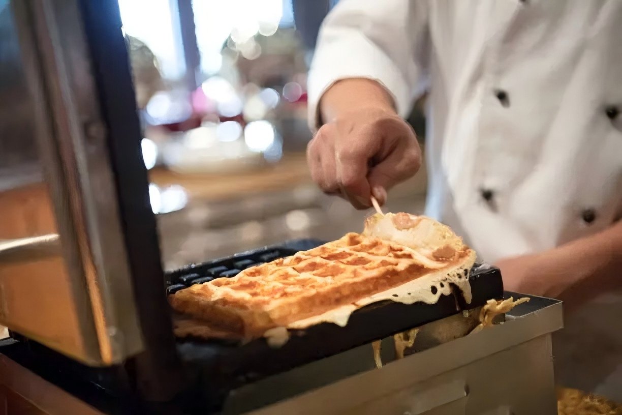 Top 10 Must-Have Snack Machines for Small Food Businesses - MARCHEF